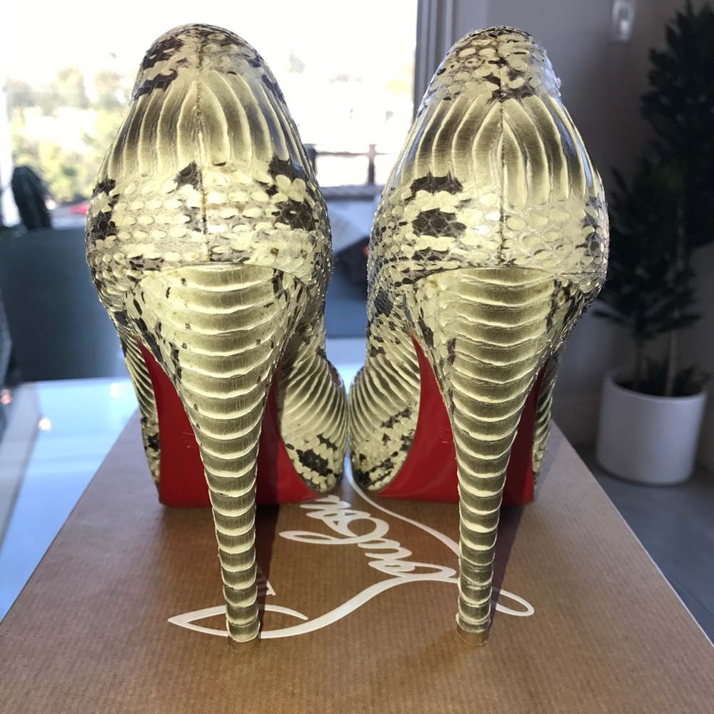 Christian Louboutin Snake Skin Pumps - Gem